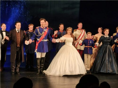 Benefizgala "Musical Daheim!" mit Finola Schulze und Marc Trojan - alle ...