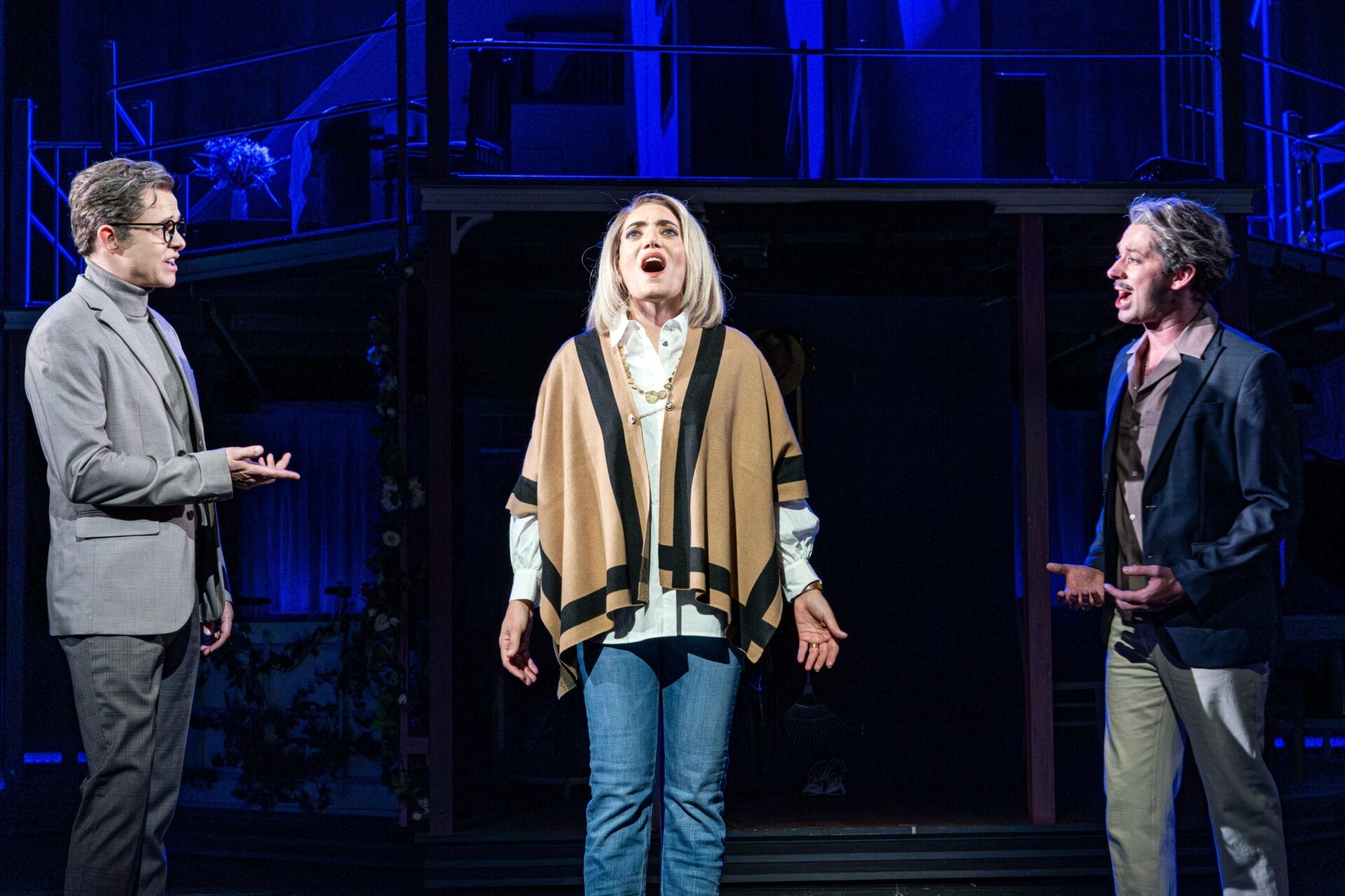 Mit Musical "Hello! Again?" liefert Thomas Hermanns ein tiefgehendes Stück, das man so nicht ...