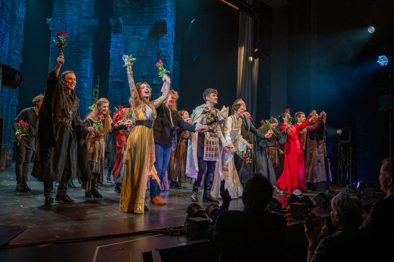 Musical "Der letzte Kuss" kommt 2026 erstmals nach Deutschland - ins ...