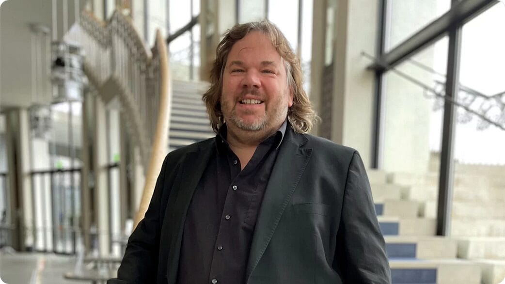 Benjamin Sahler exklusiv über "Cinderella": DAS macht das ...